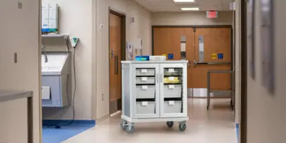 Mobile Medical Carts | Hospital Carts | Innerspace Healthcare
