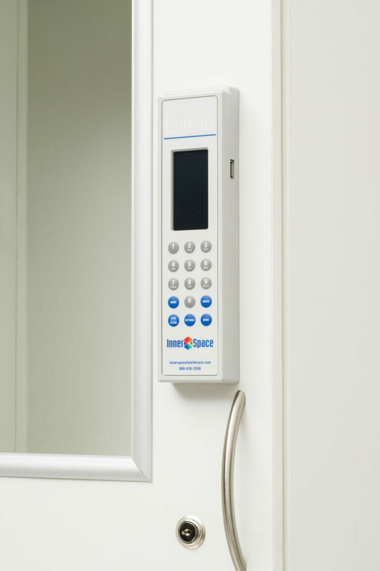 InterConnect Plus Lock | Roam, Pace Carts | InnerSpace Healthcare